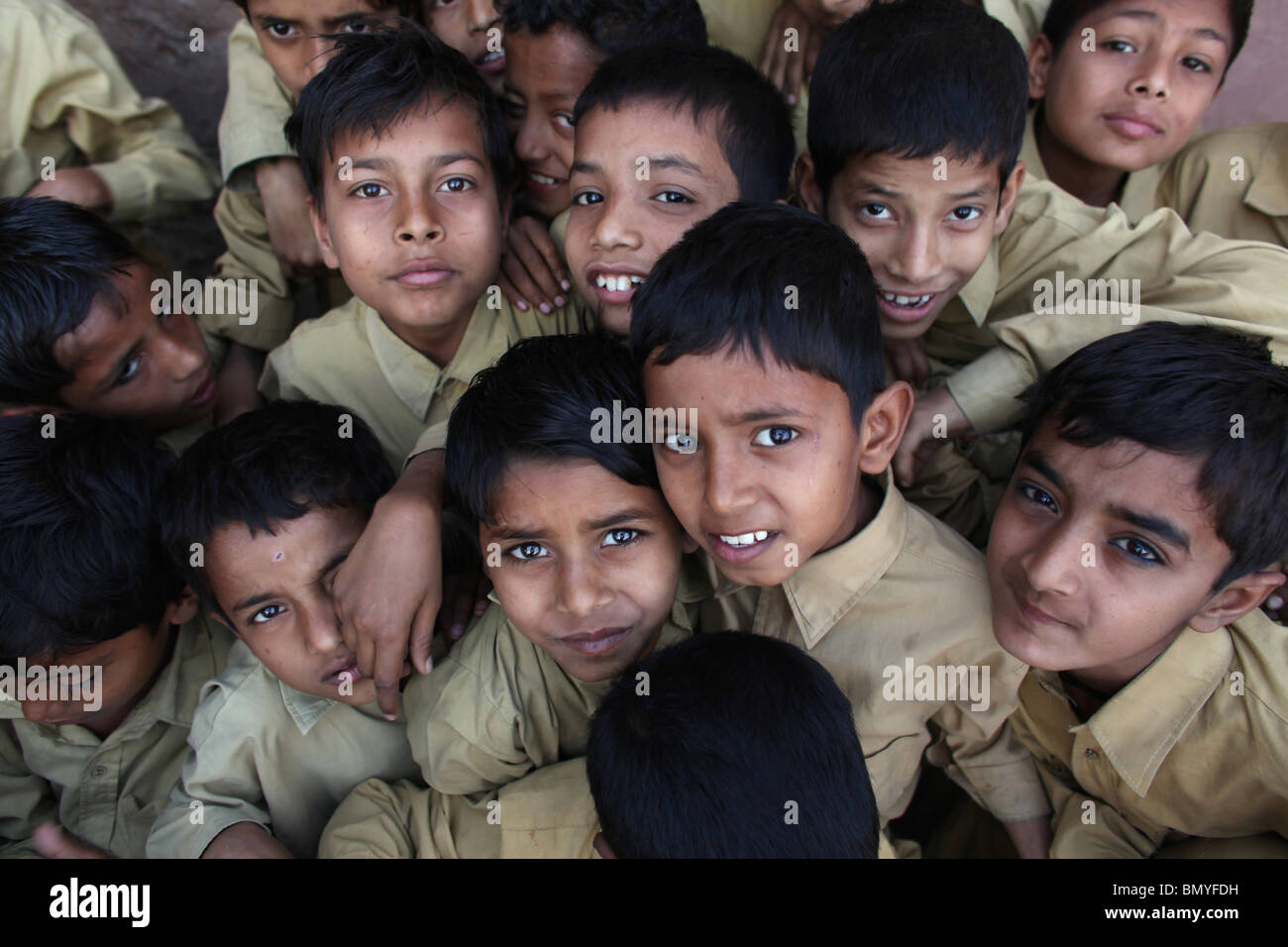 School boys pakistan pakistani hi-res stock photography and images - Alamy