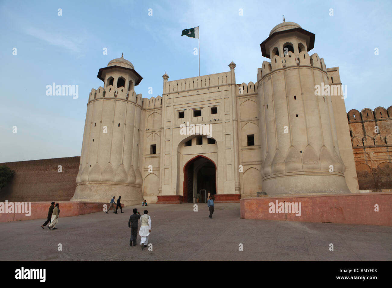 Shahi Quila fort in Lahore Stock Photo - Alamy