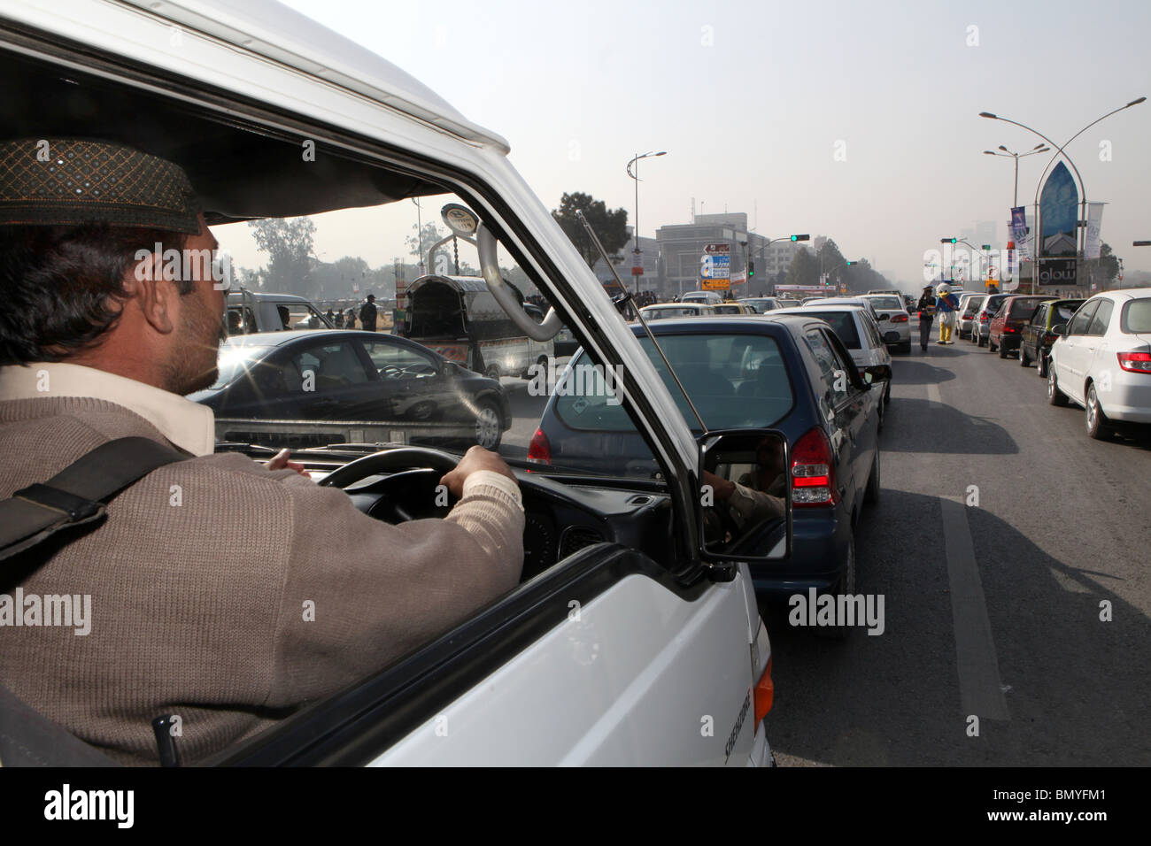 Police is alert in Pakistan for terrorists Stock Photo - Alamy