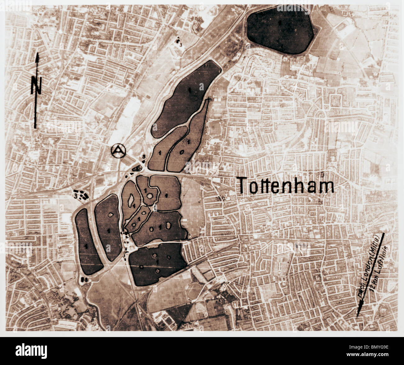 London - Tottenham 1940 Water Treatment Works & Reservoir Stock Photo ...