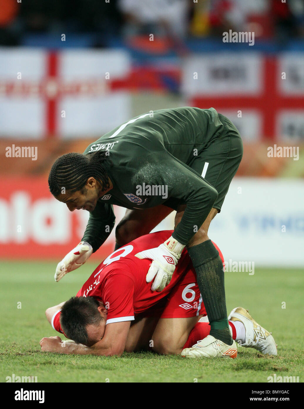 James terry hi-res stock photography and images - Alamy