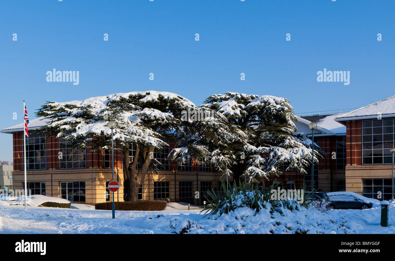 Office building in Reigate surrey covered in snow on a sunny day Stock ...