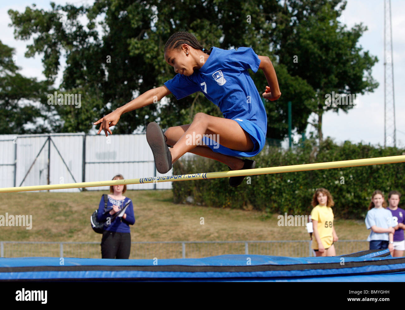 11-12 year olds compete in the Croydon primary schools' athletics ...