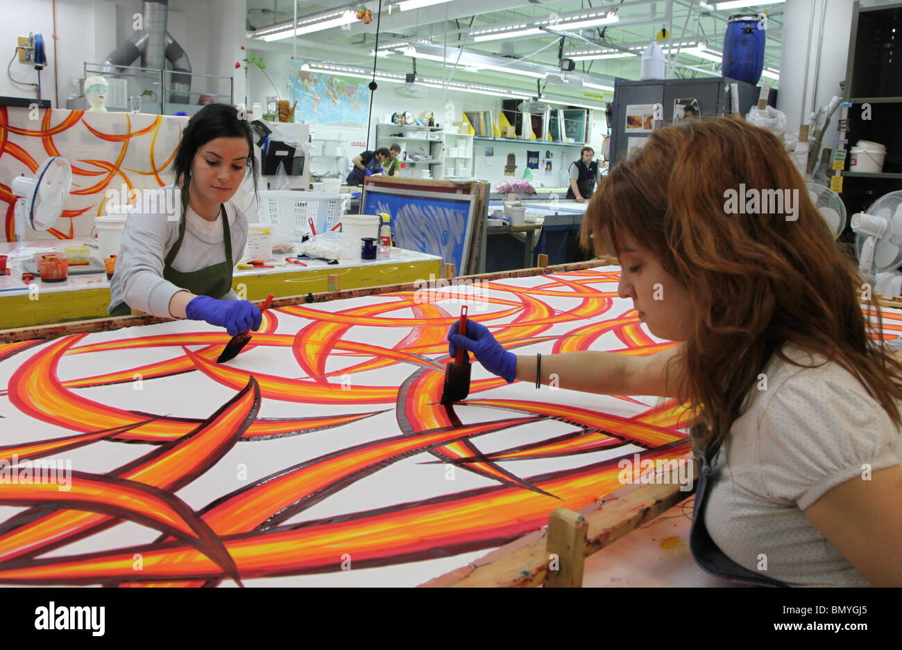 Cirque room hi-res stock photography and images - Alamy