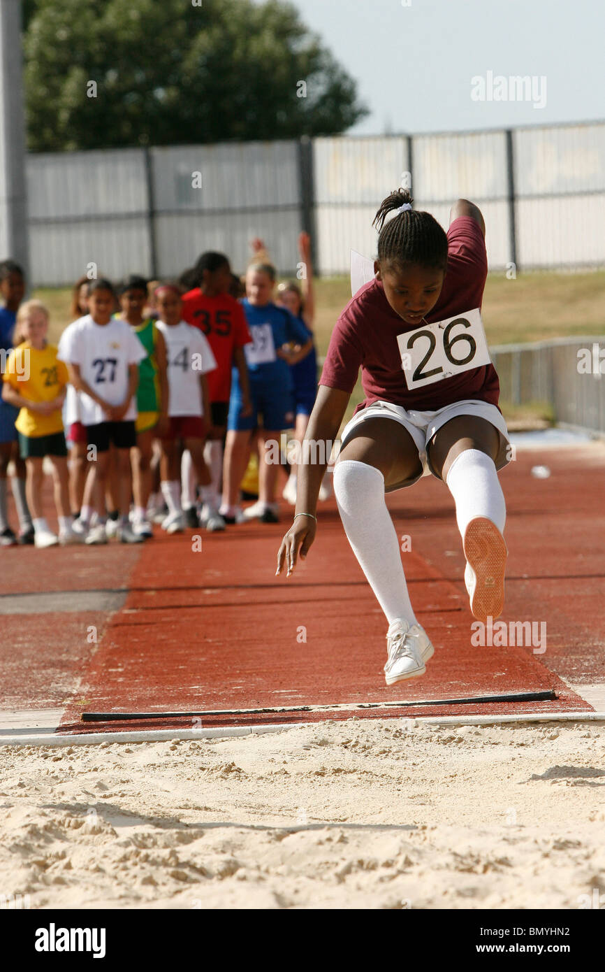 11-12 year olds compete in the Croydon primary schools' athletics ...