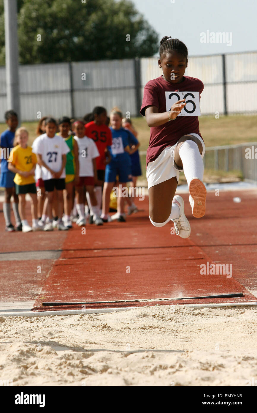 11-12 year olds compete in the Croydon primary schools' athletics ...