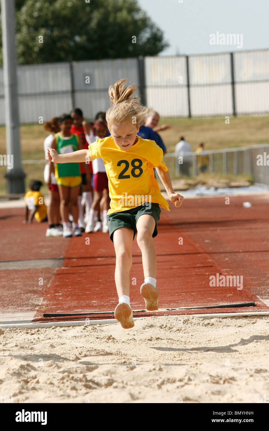 11-12 year olds compete in the Croydon primary schools' athletics ...