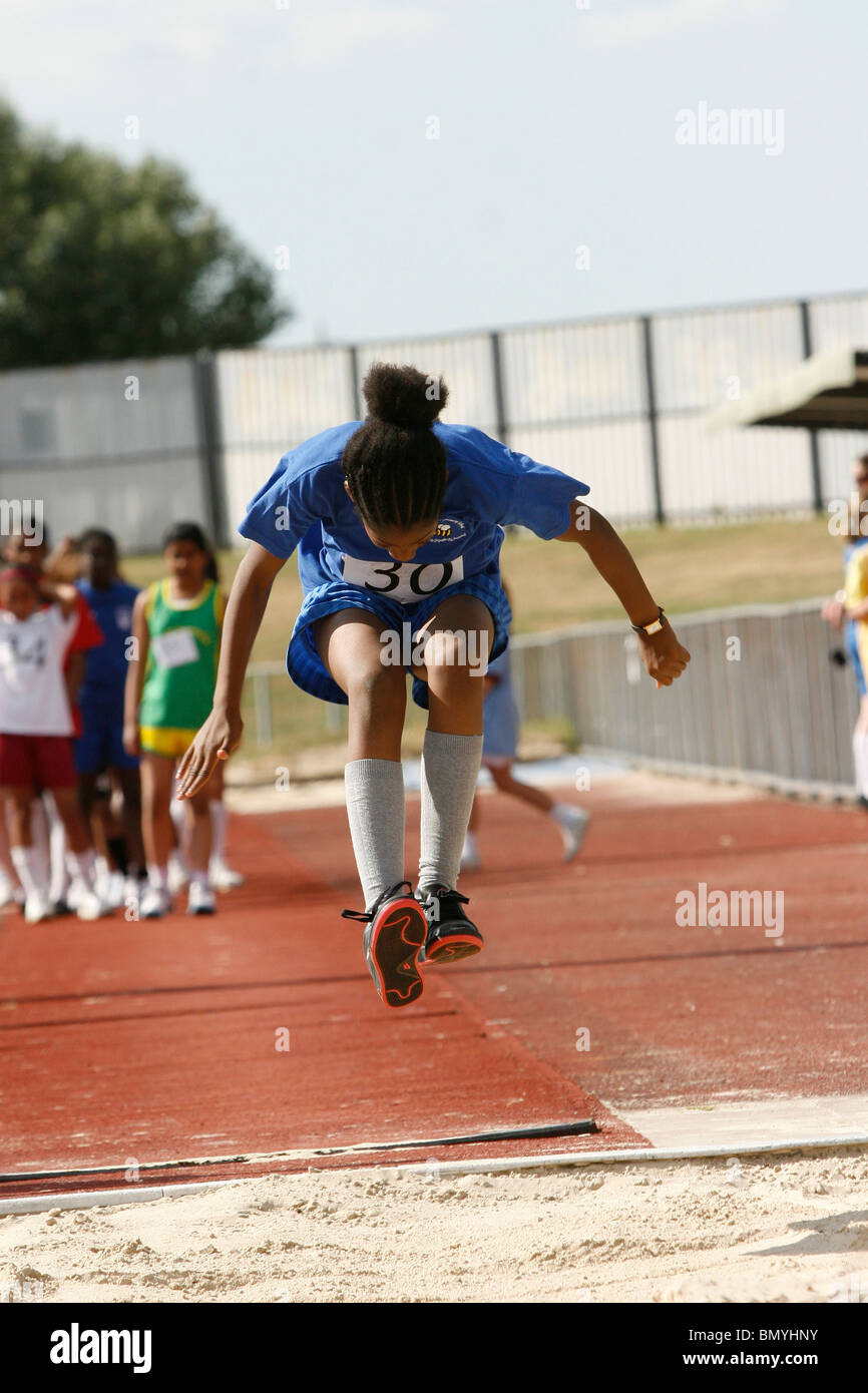 11-12 year olds compete in the Croydon primary schools' athletics ...
