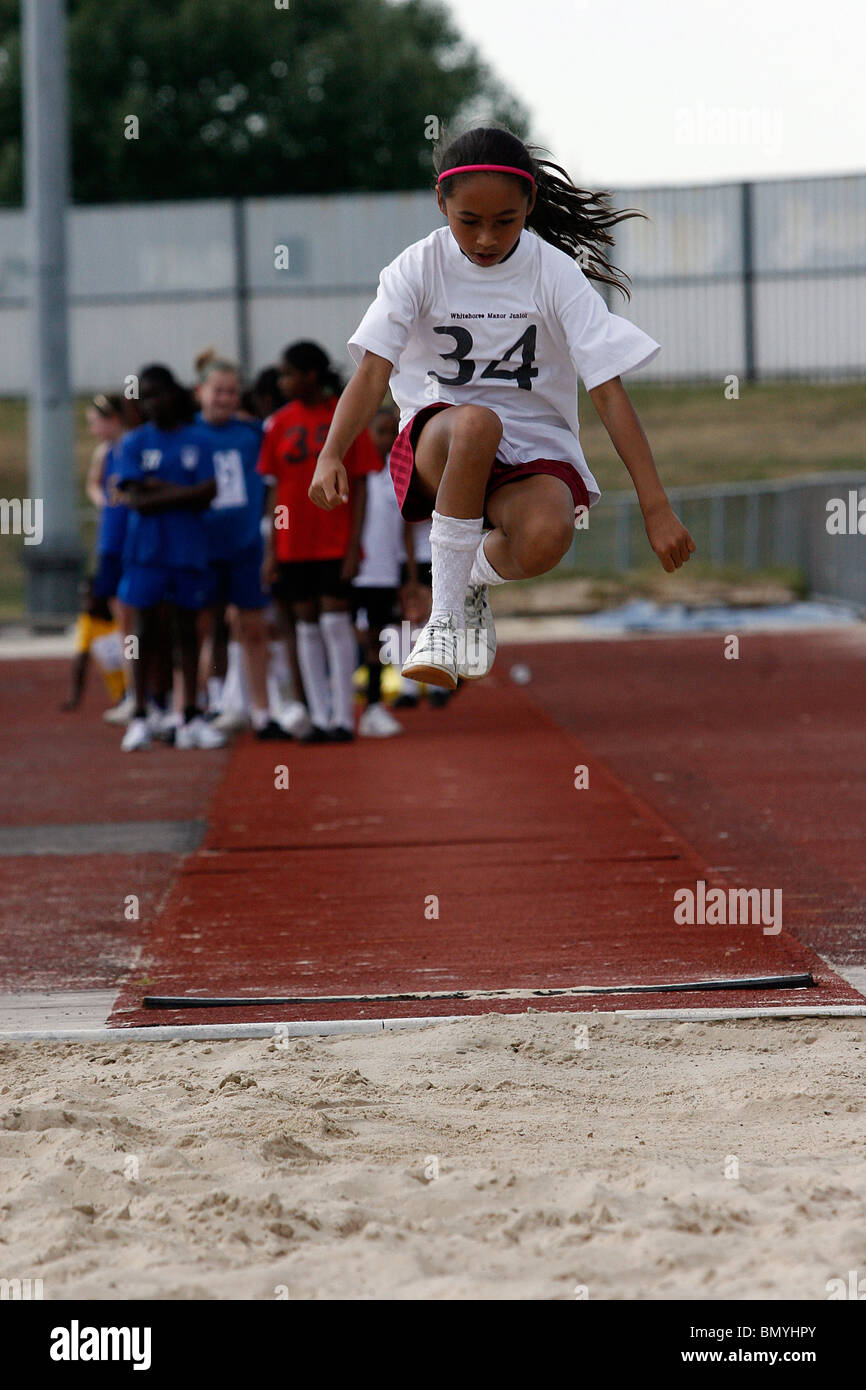 Girl long jump athlete hi-res stock photography and images - Alamy