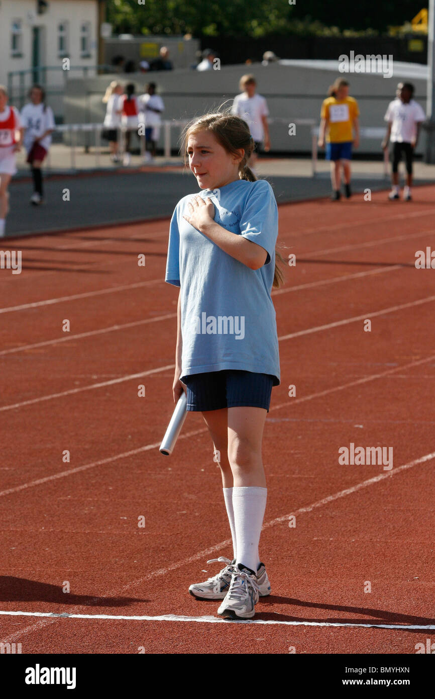Children running track 12 year hi-res stock photography and images - Alamy