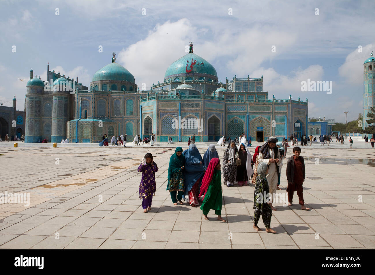 Hazrat ali mosque in Mazar-i-sharif (afghanistan) where Ali is believed ...