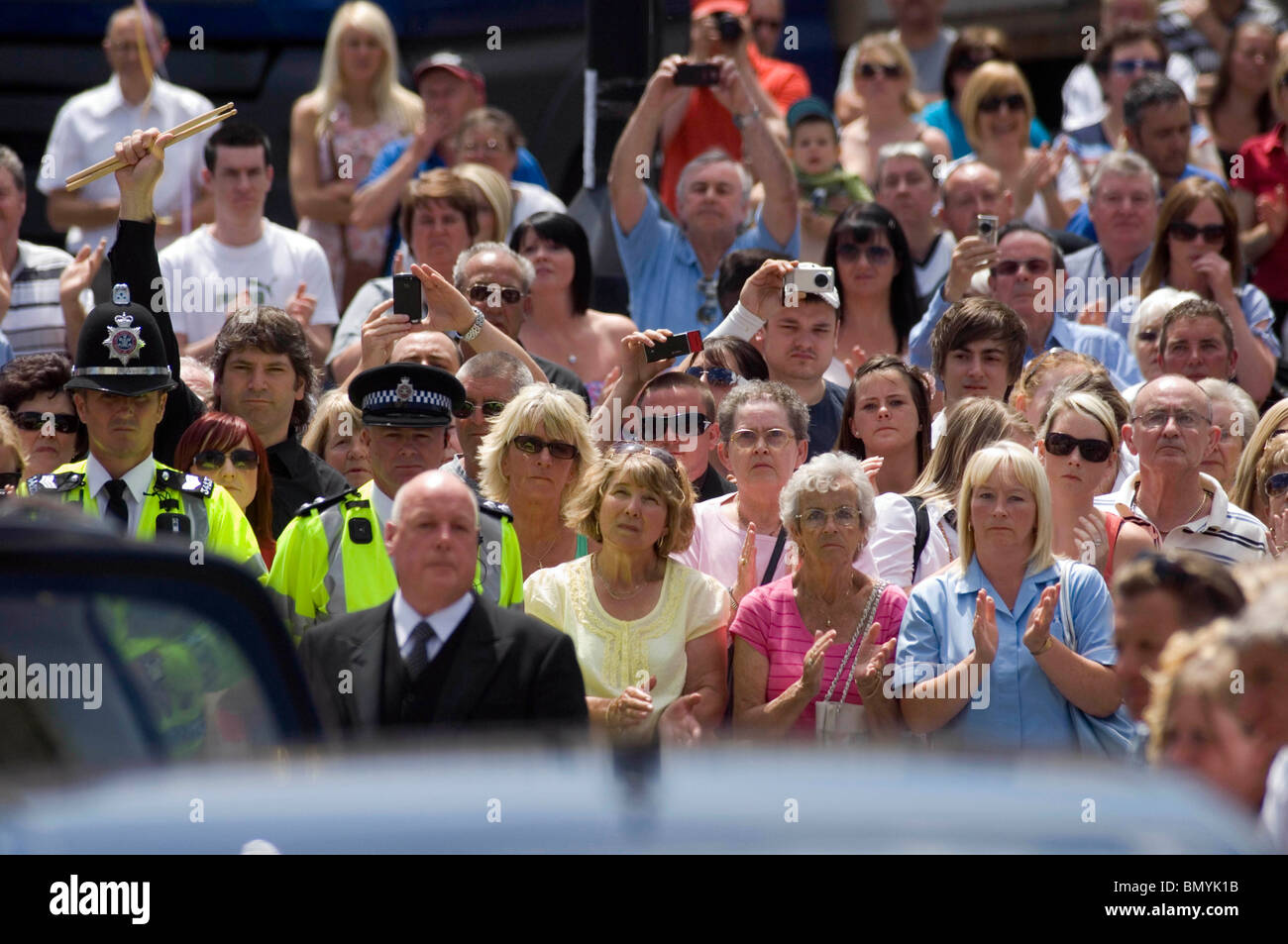 Funeral of former Stereophonics drummer Stuart Cable in his hometown of ...