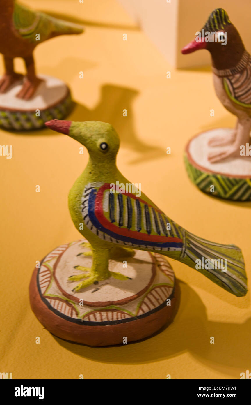 Sonabai indian folk art san hi-res stock photography and images - Alamy