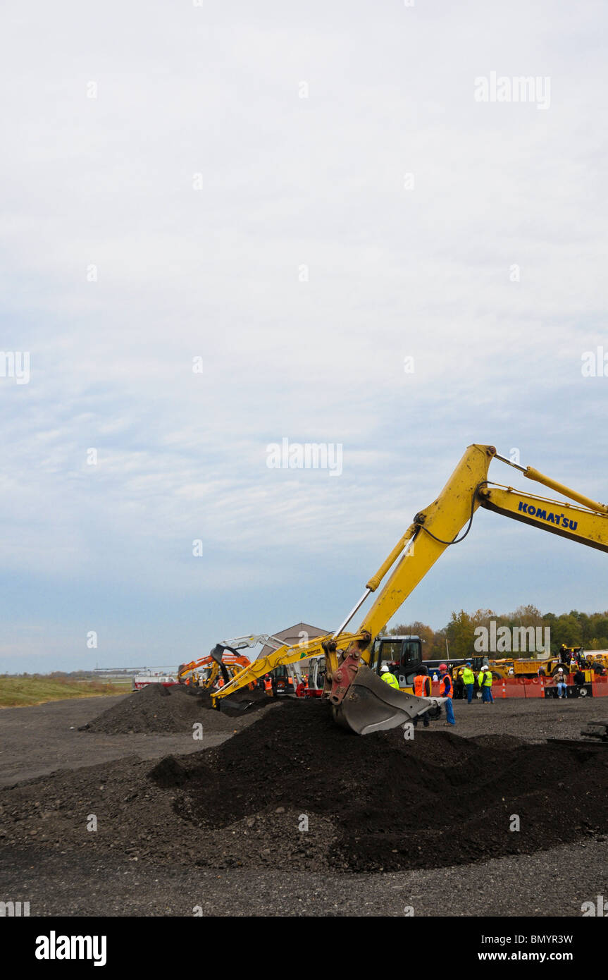 High school kids learning about construction Stock Photo - Alamy