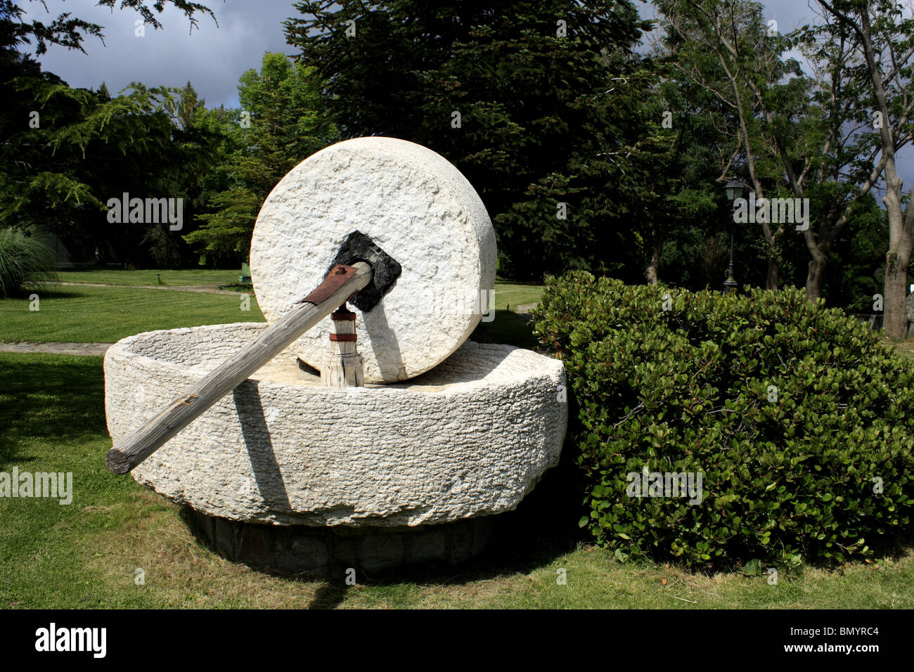 Olive press hi-res stock photography and images - Alamy