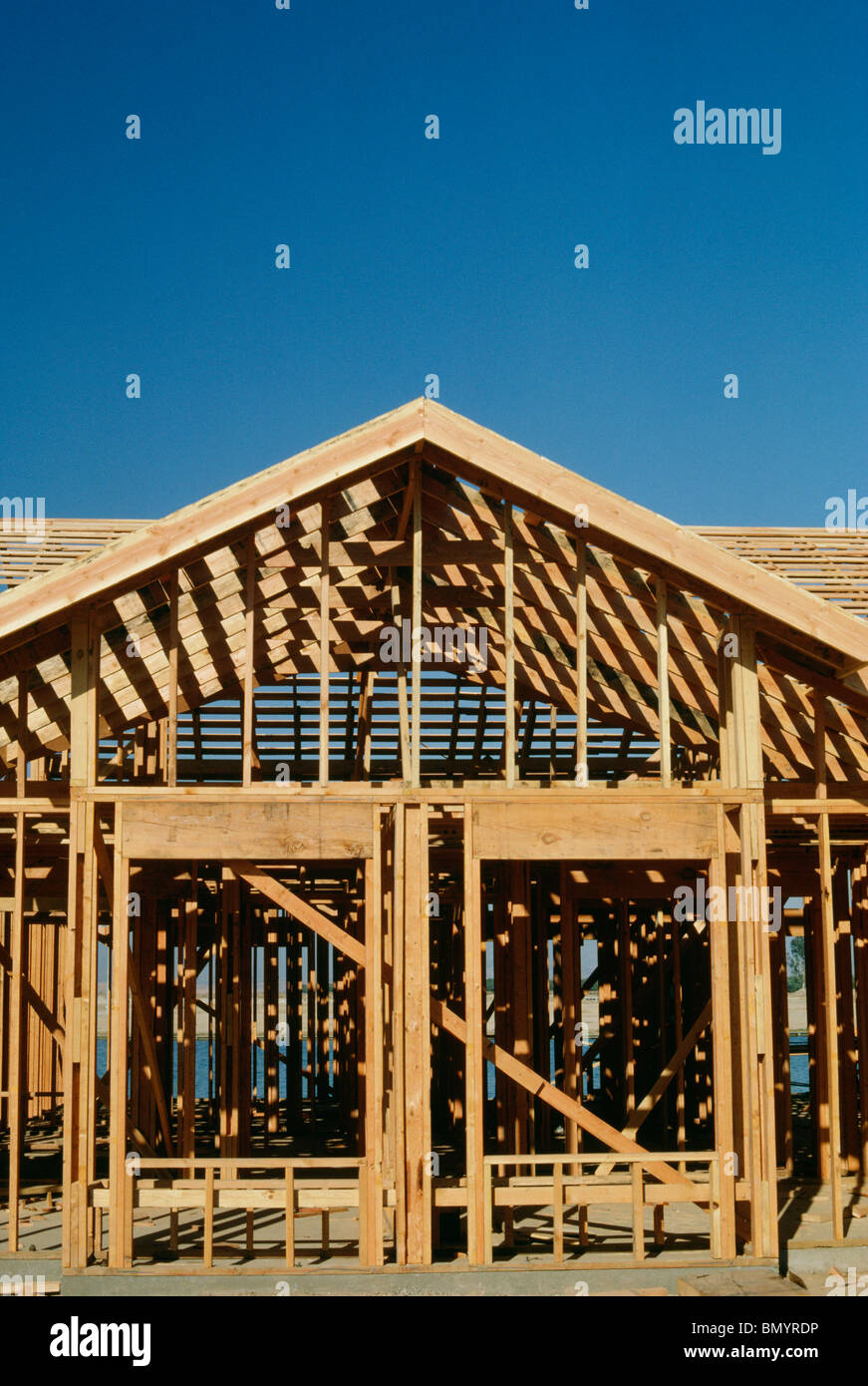 Apex beams hi-res stock photography and images - Alamy