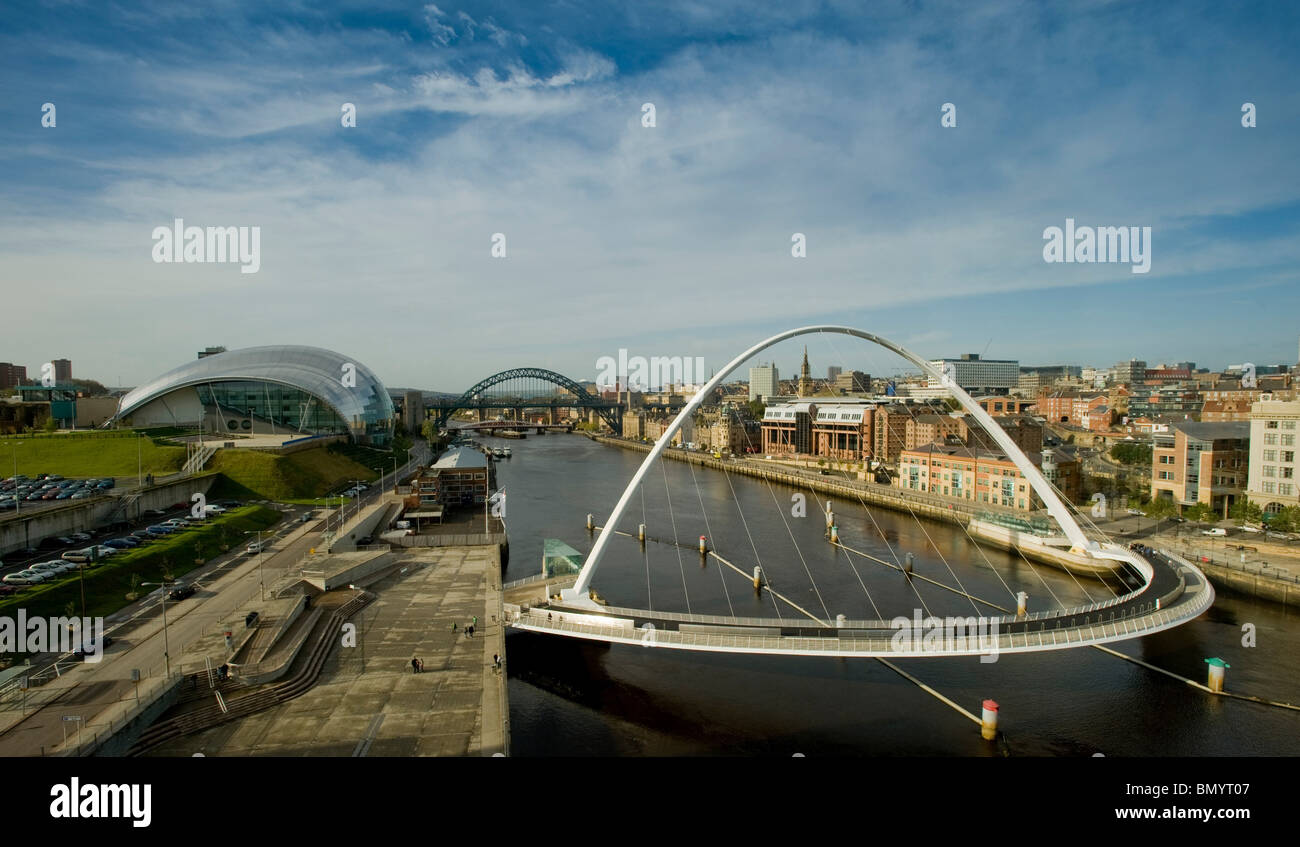 View of Quayside, River Tyne, Gateshead, from Baltic Centre Stock Photo ...