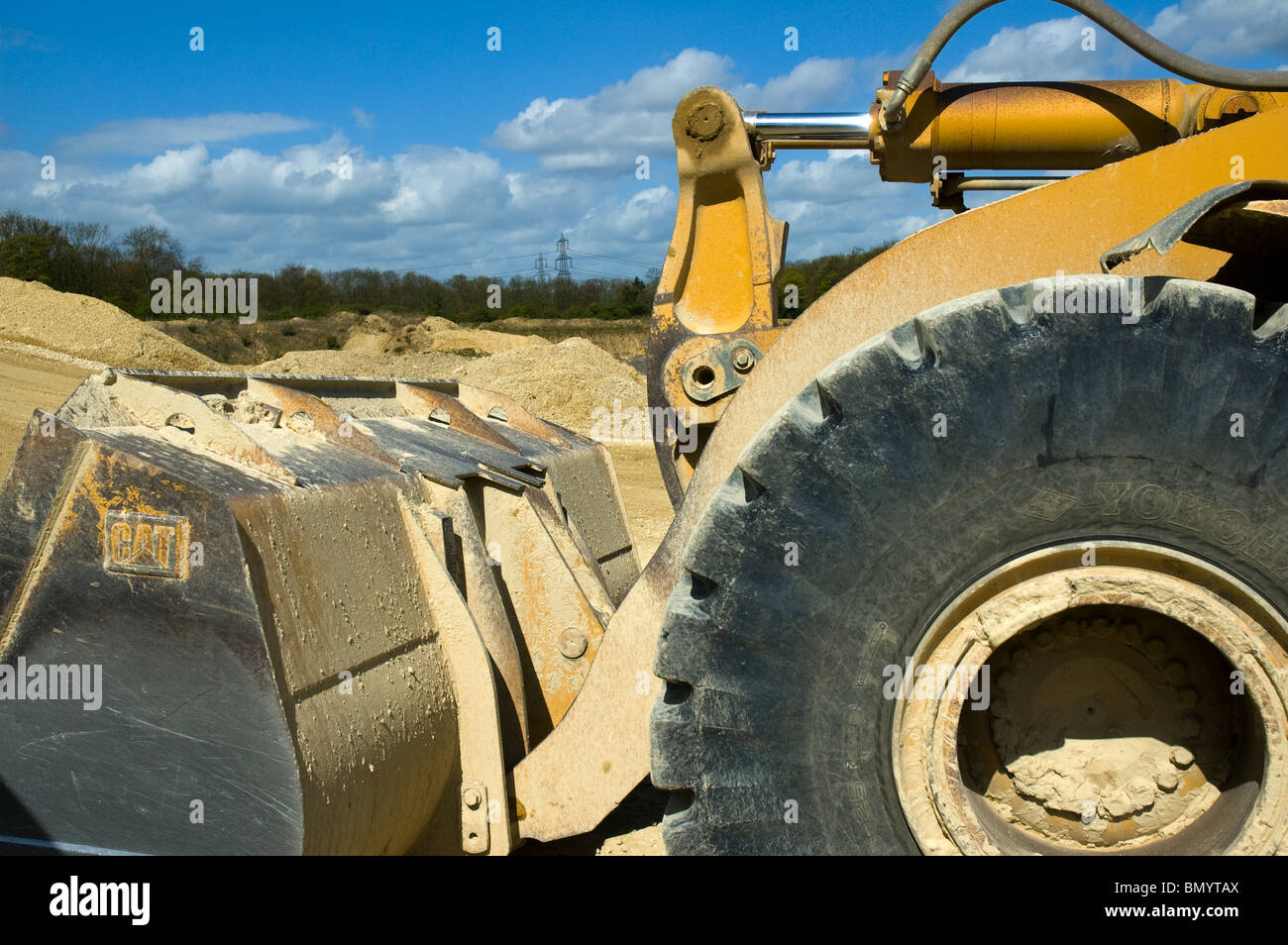 Wheeled loading shovel hi-res stock photography and images - Alamy