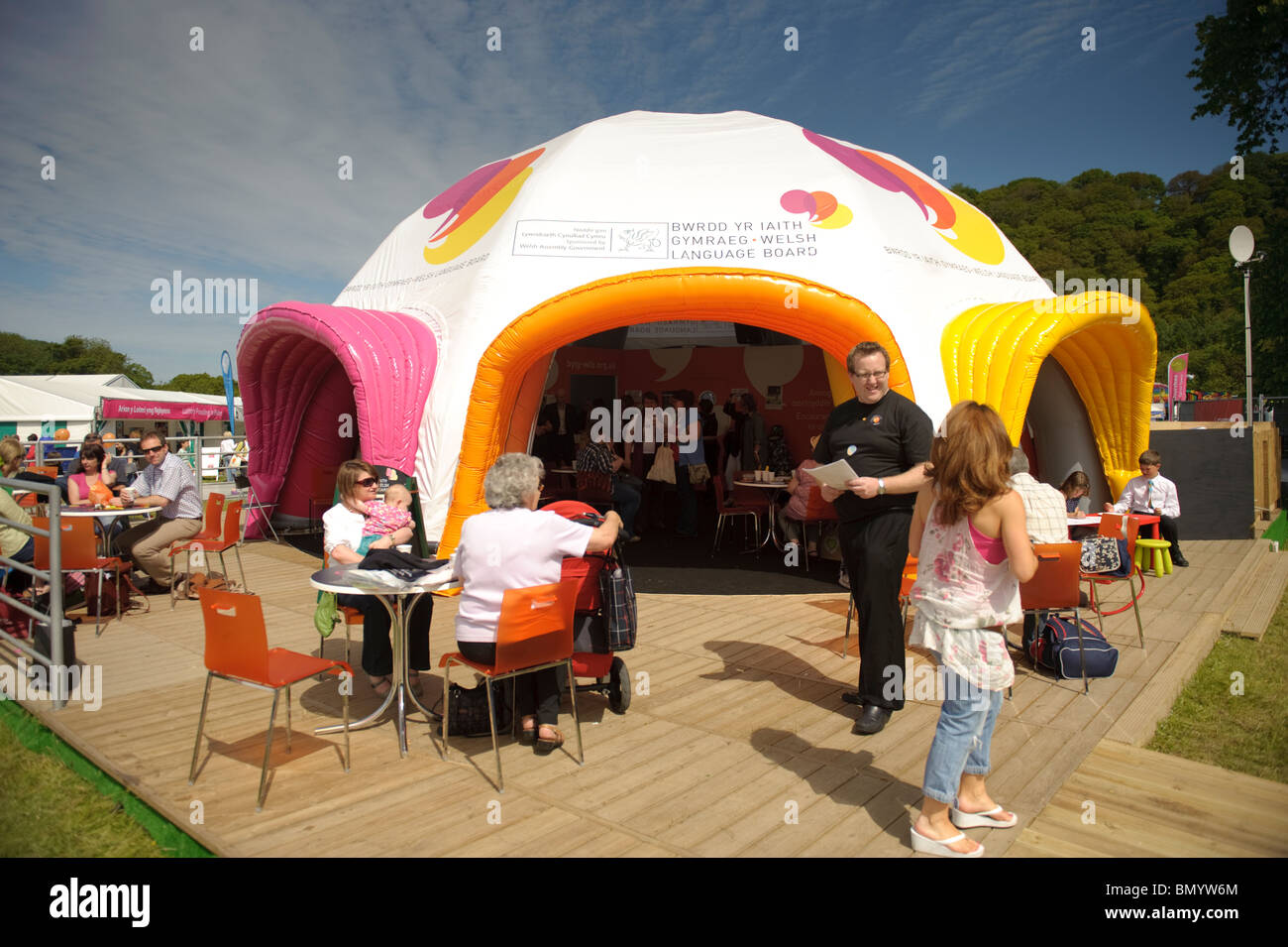 Board stall hi-res stock photography and images - Alamy