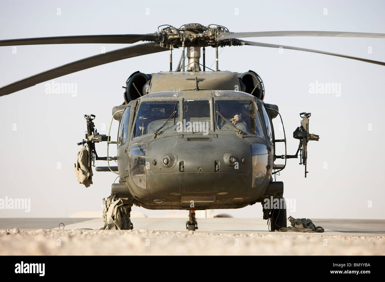 Front view of a UH-60L Black Hawk helicopter Stock Photo: 30117678 - Alamy