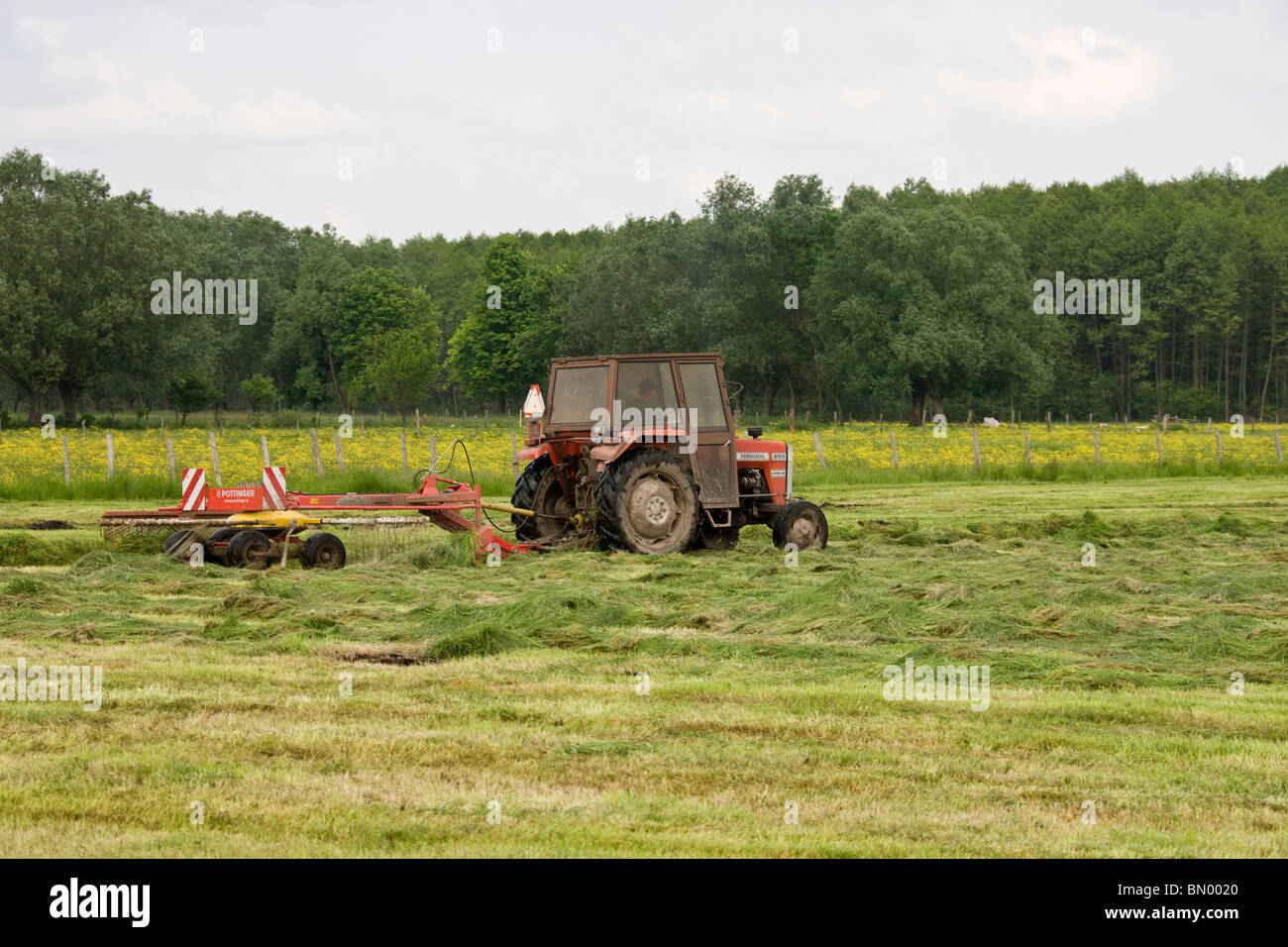 Mechanically hi-res stock photography and images - Alamy