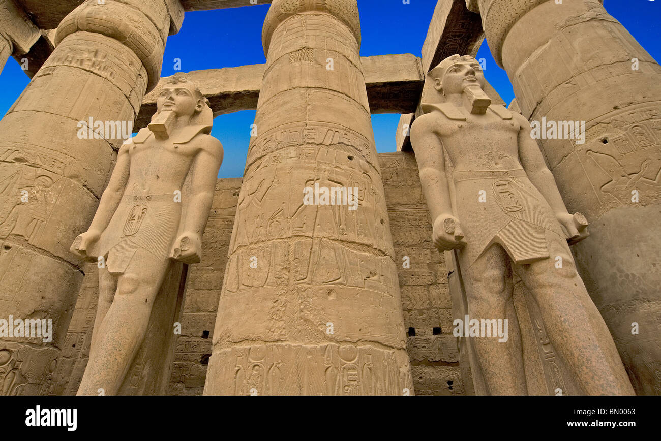 Ramses 2 statue hi-res stock photography and images - Alamy