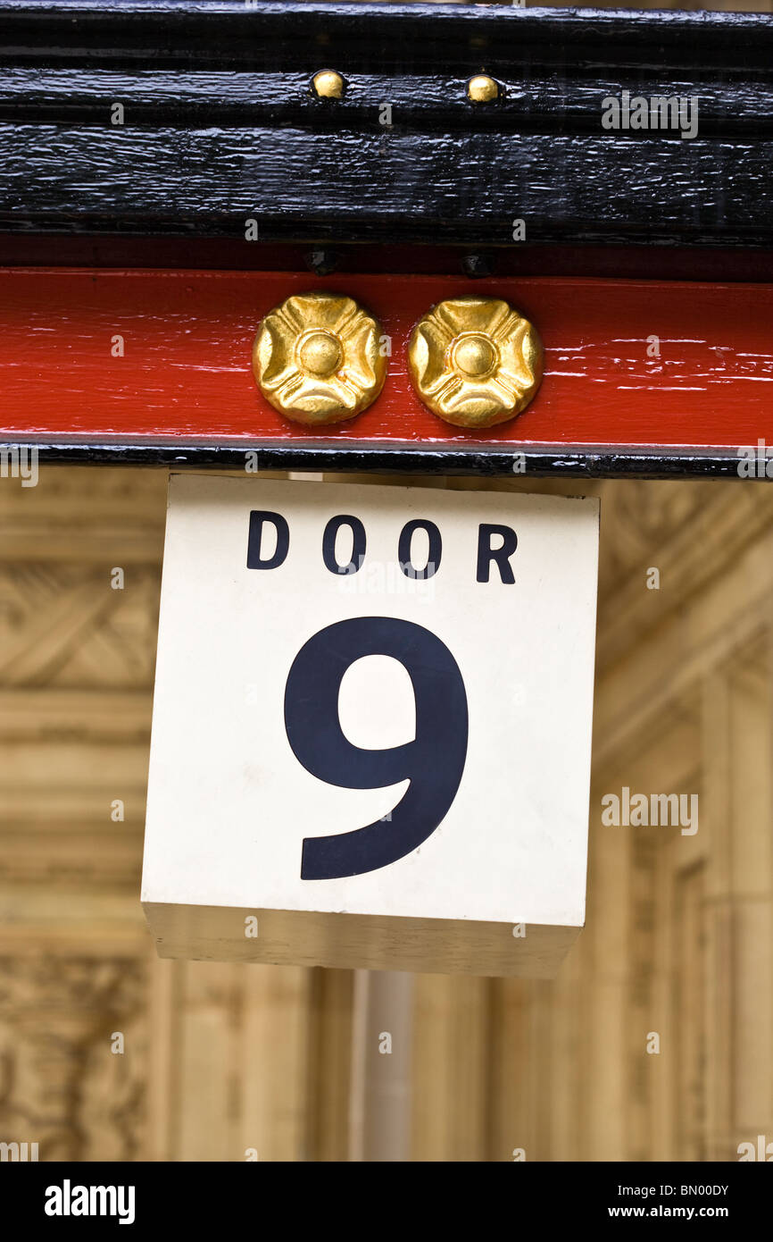 Entrance door royal albert hall hi-res stock photography and images - Alamy