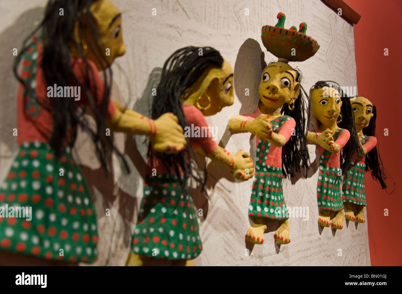 Sonabai indian folk art san hi-res stock photography and images - Alamy