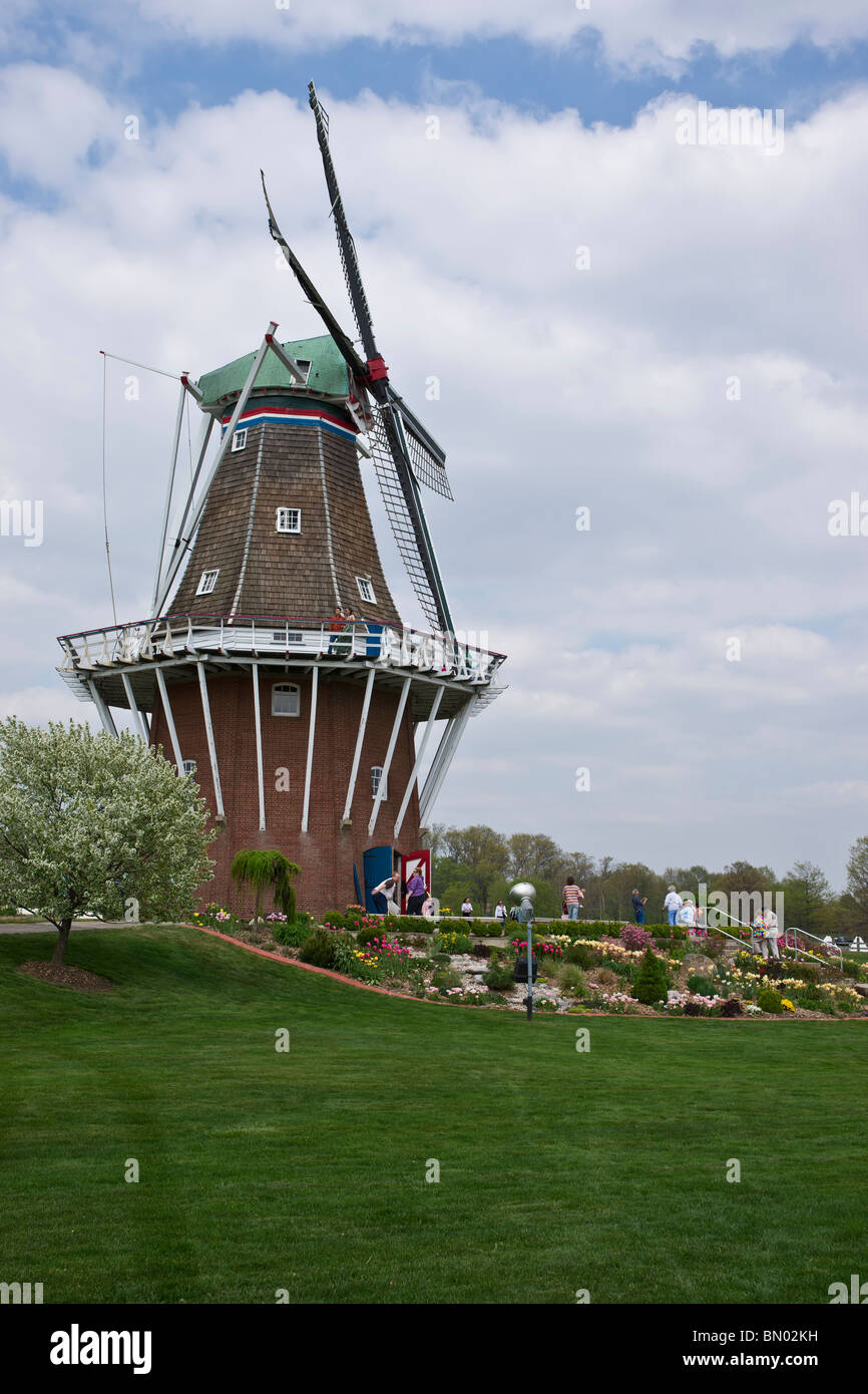 Tulip time festival Dutch Holland Michigan MI windmill De Zwaan Island ...
