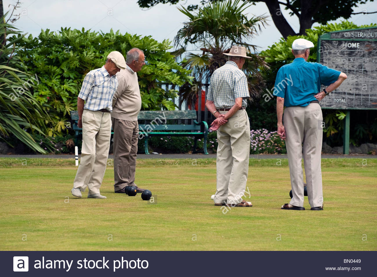 Crown Green Bowls Stock Photos & Crown Green Bowls Stock Images - Alamy