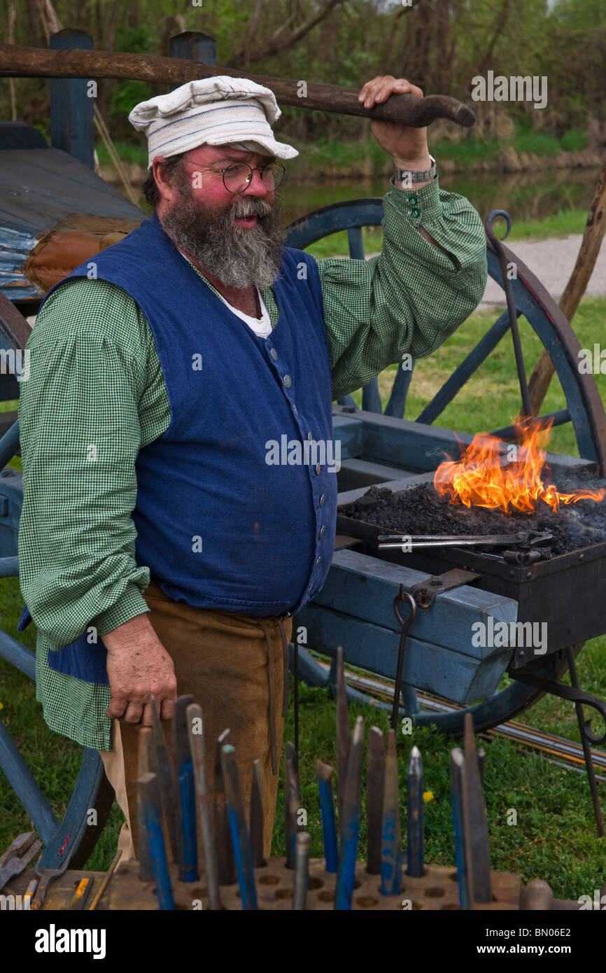 Forge blacksmith hi-res stock photography and images - Alamy