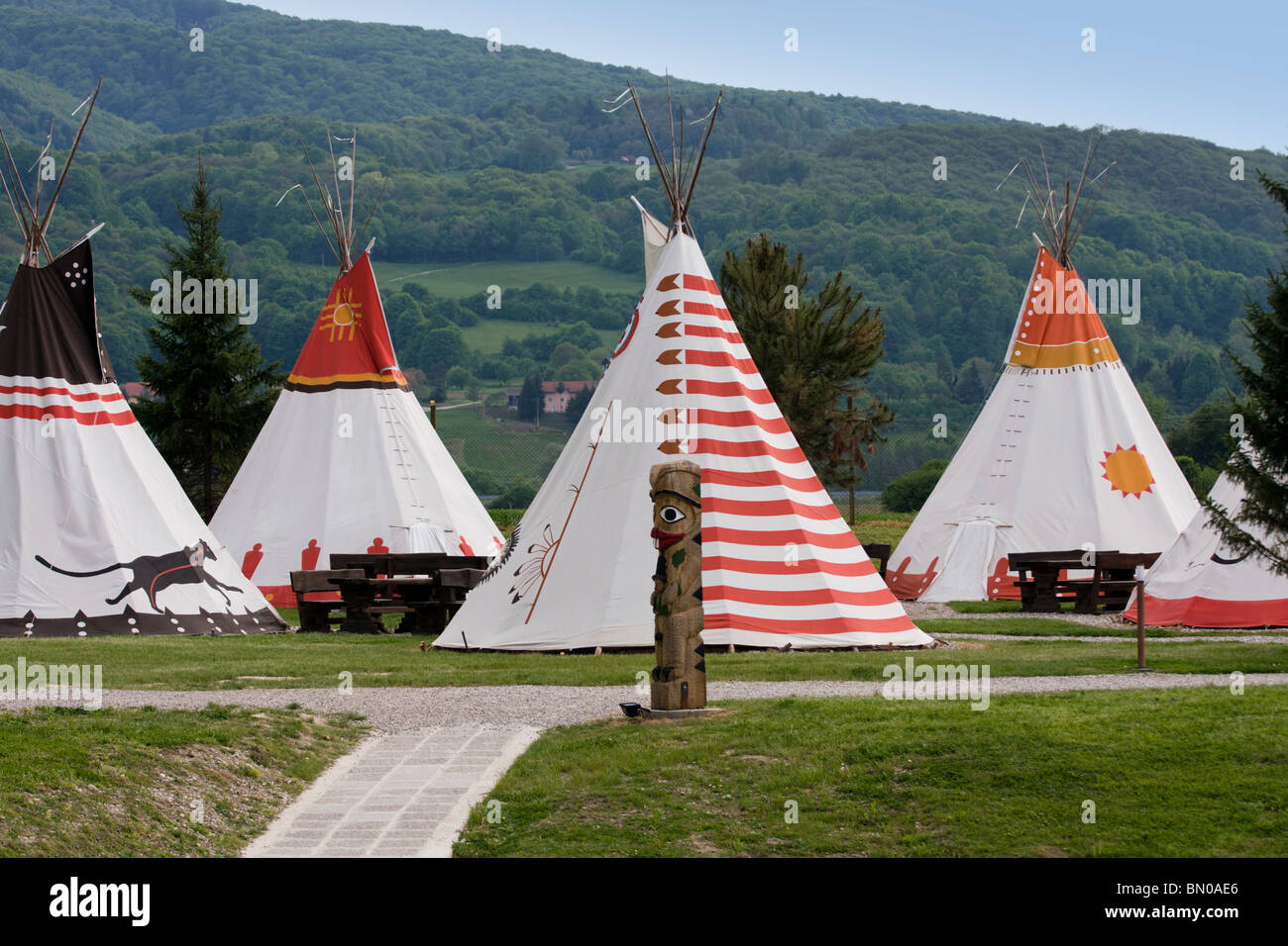 Copy of the Native Americans village with wigwams Stock Photo - Alamy
