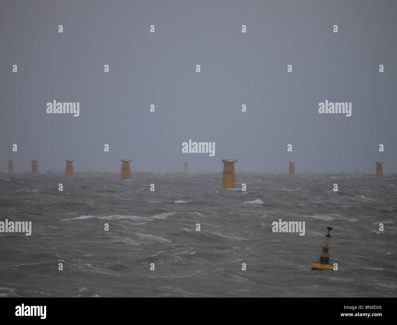 Wind Farm under construction in Thames estuary Stock Photo - Alamy