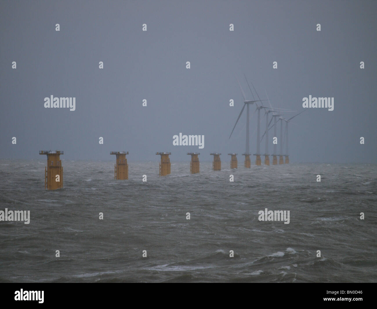 Wind Farm under construction in Thames estuary Stock Photo - Alamy