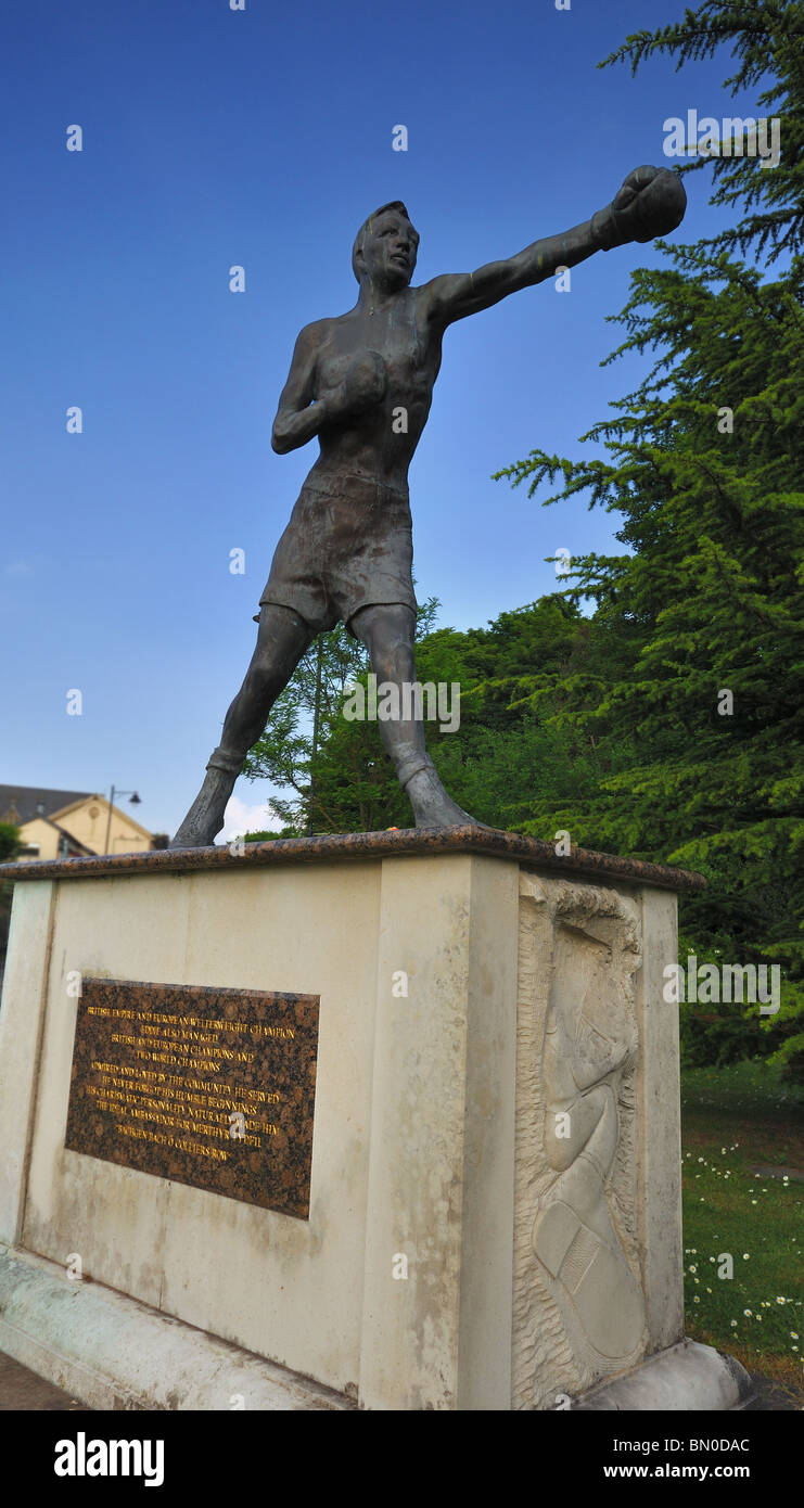 Merthyr boxer hi-res stock photography and images - Alamy