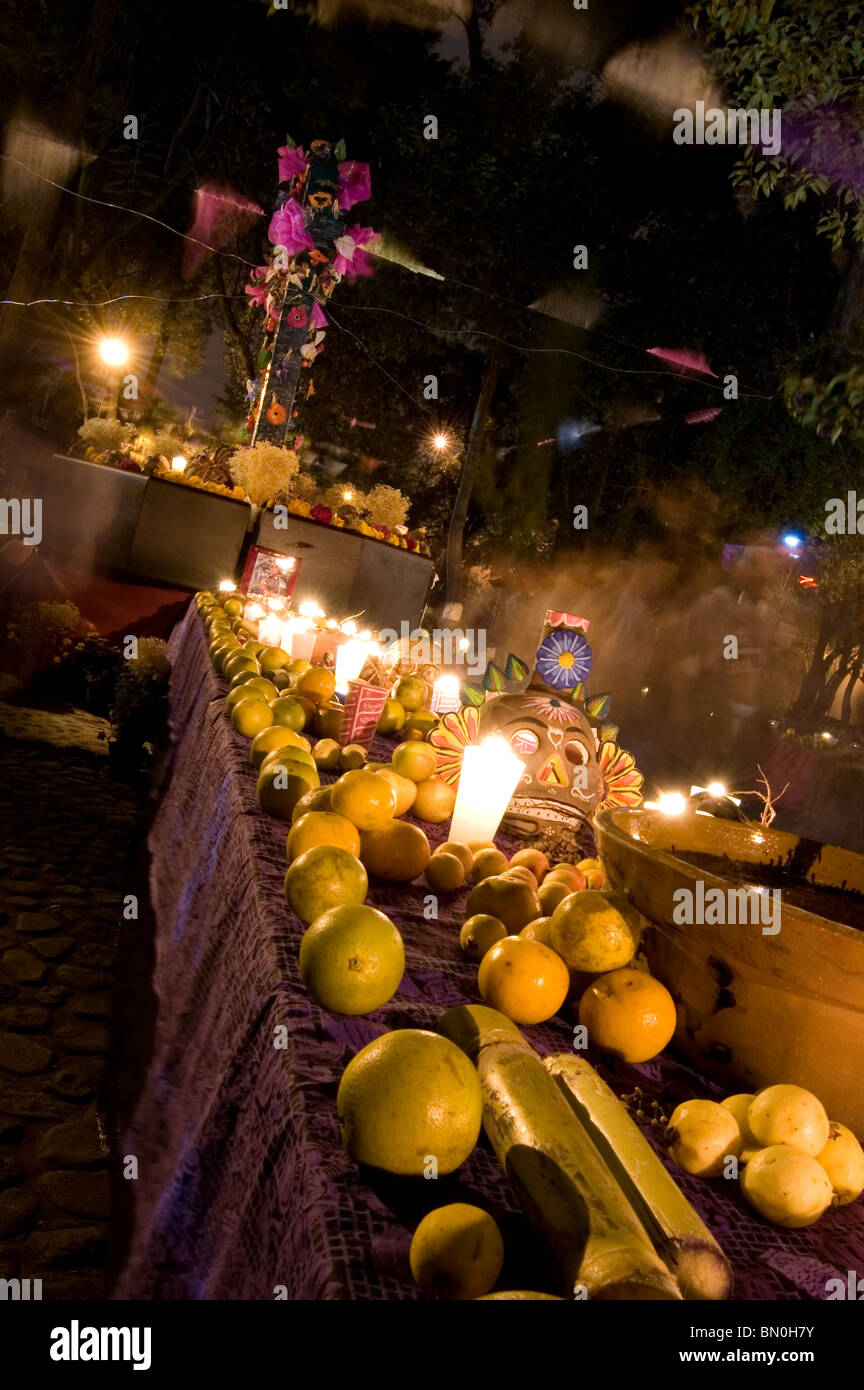 Ofrenda de calavera hi-res stock photography and images - Alamy