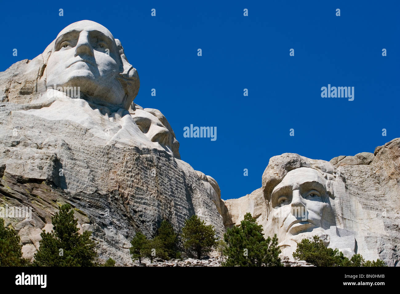 Mount Rushmore featuring the heads of Presidents George Washington and ...