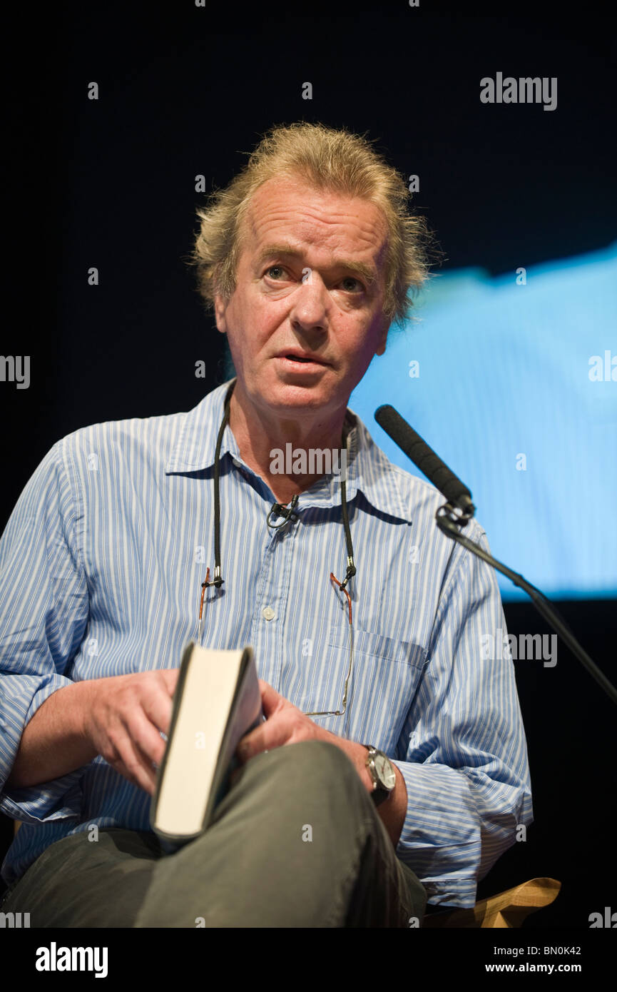 Martin amis writer hi-res stock photography and images - Alamy