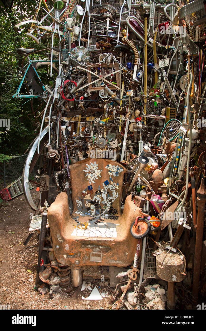 Austin texas cathedral of junk hi-res stock photography and images - Alamy