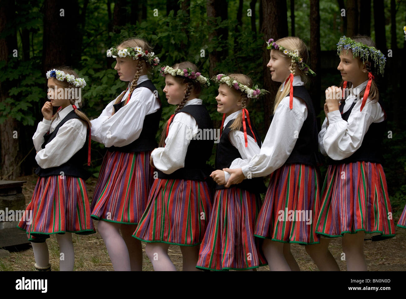 Latvia,Traditional costumes,Latvian folklore,sing,singing,dance,dancing ...