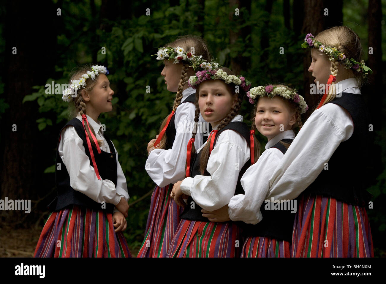 Latvia,Traditional costumes,Latvian folklore,sing,singing,dance,dancing ...