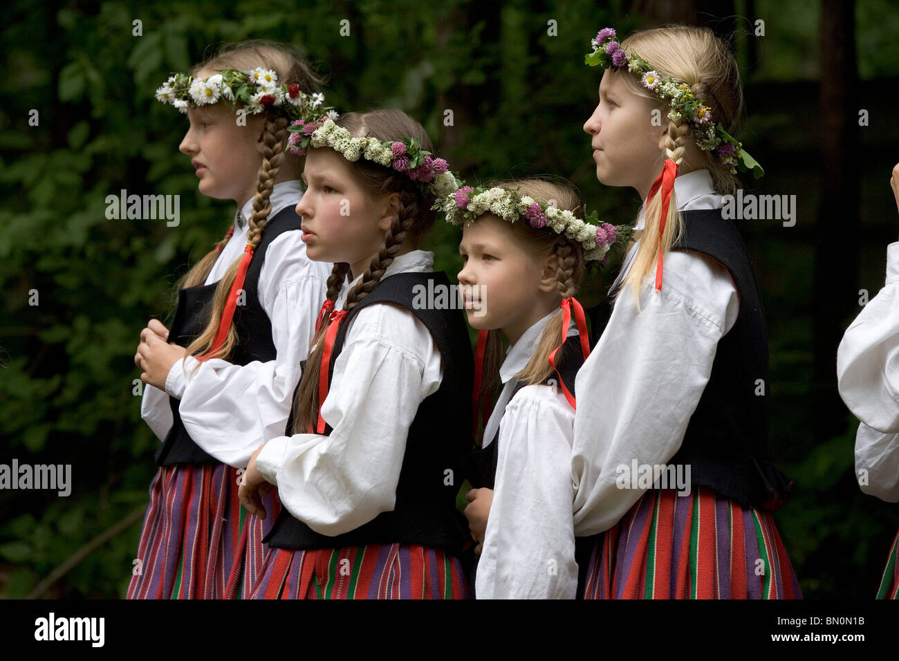 Latvia,Traditional costumes,Latvian folklore,sing,singing,dance,dancing ...