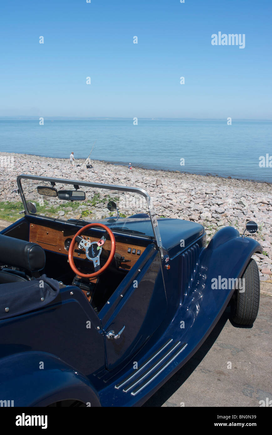 Open top car holiday uk hi-res stock photography and images - Alamy