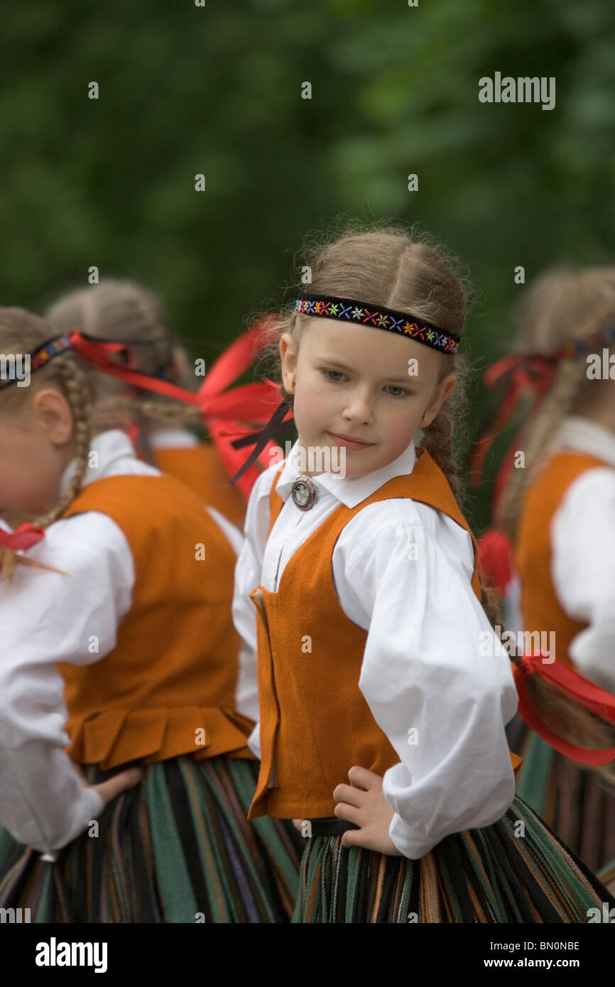 Latvia,Latvian folklore,Traditional costumes,sing,singing,dance,dancing ...