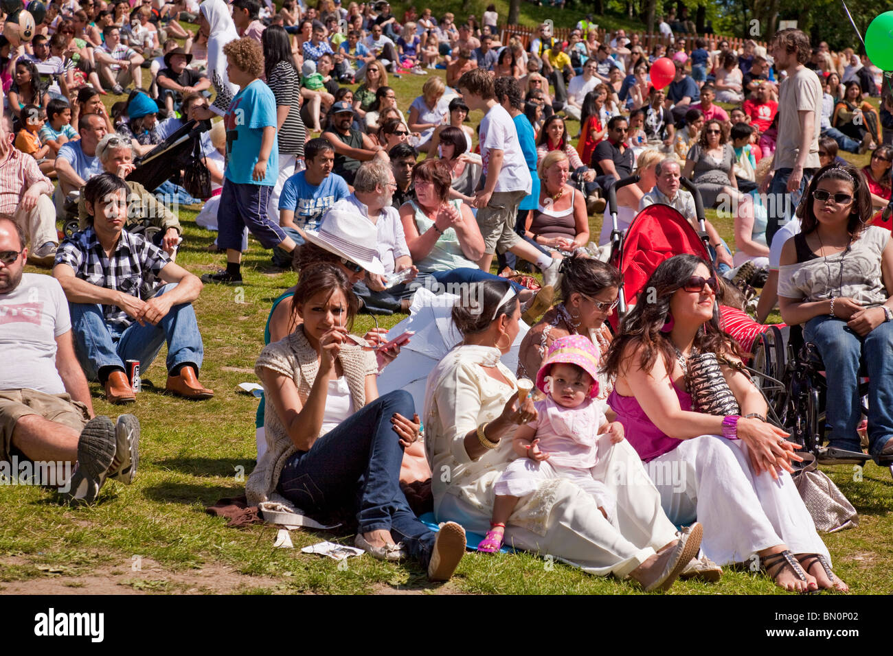 Multicultural britain hi-res stock photography and images - Alamy