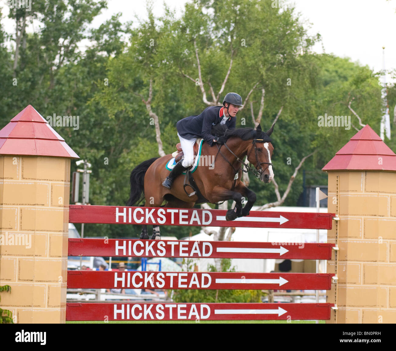 Fall water jump showjumping fall hi-res stock photography and images ...