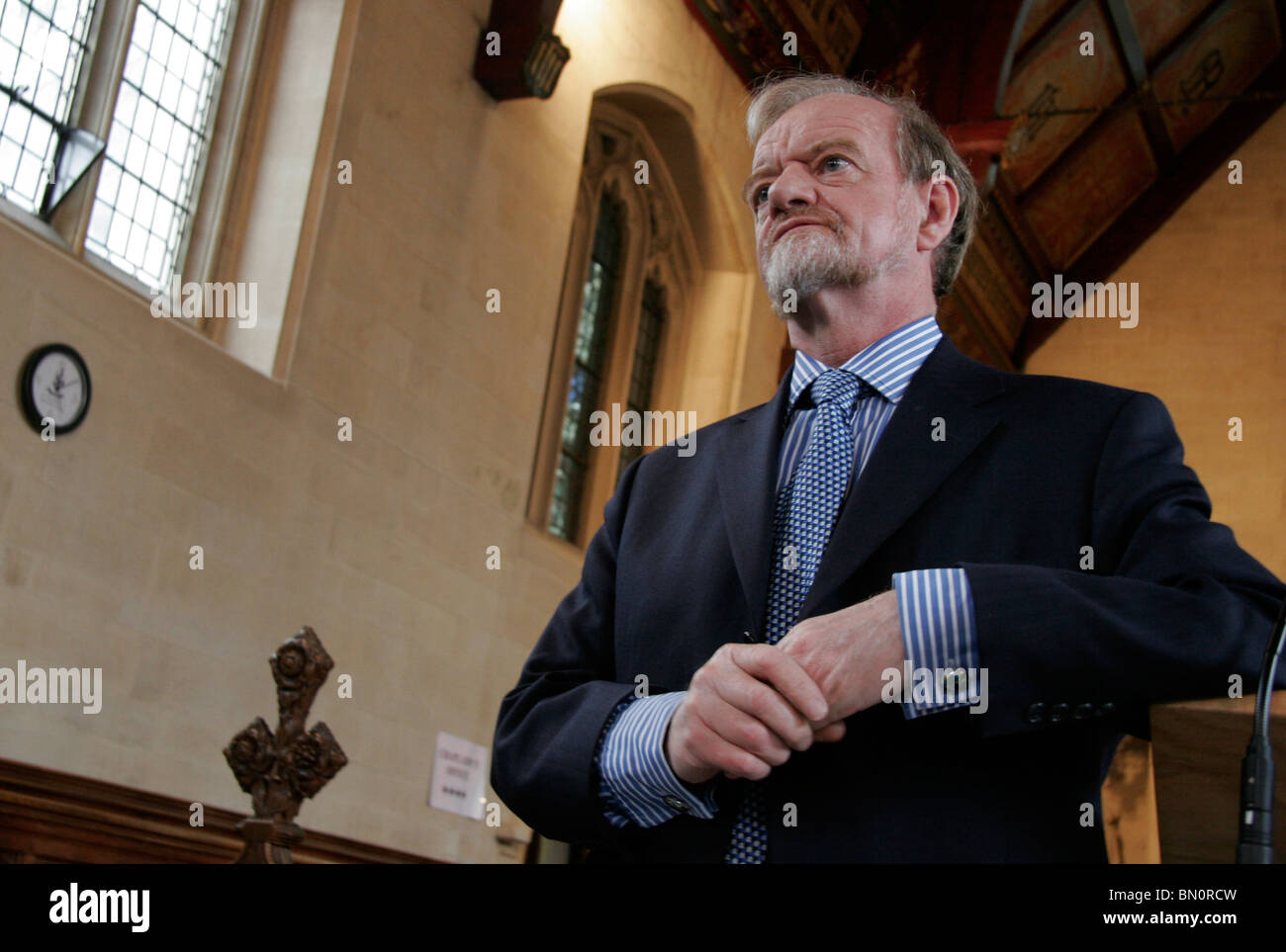 Robin cook hi-res stock photography and images - Alamy