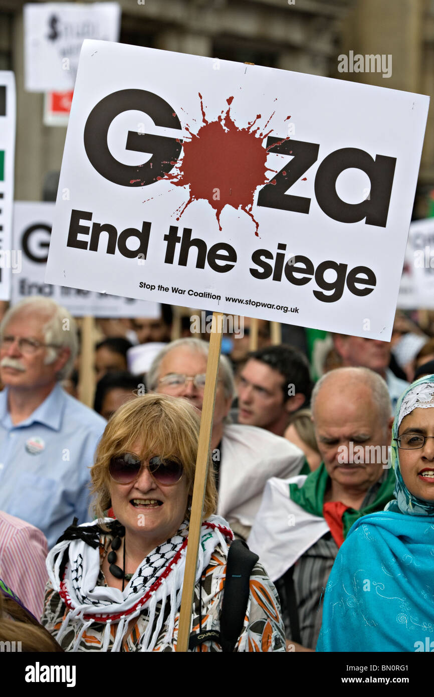 6 june 2010 demo hi-res stock photography and images - Alamy