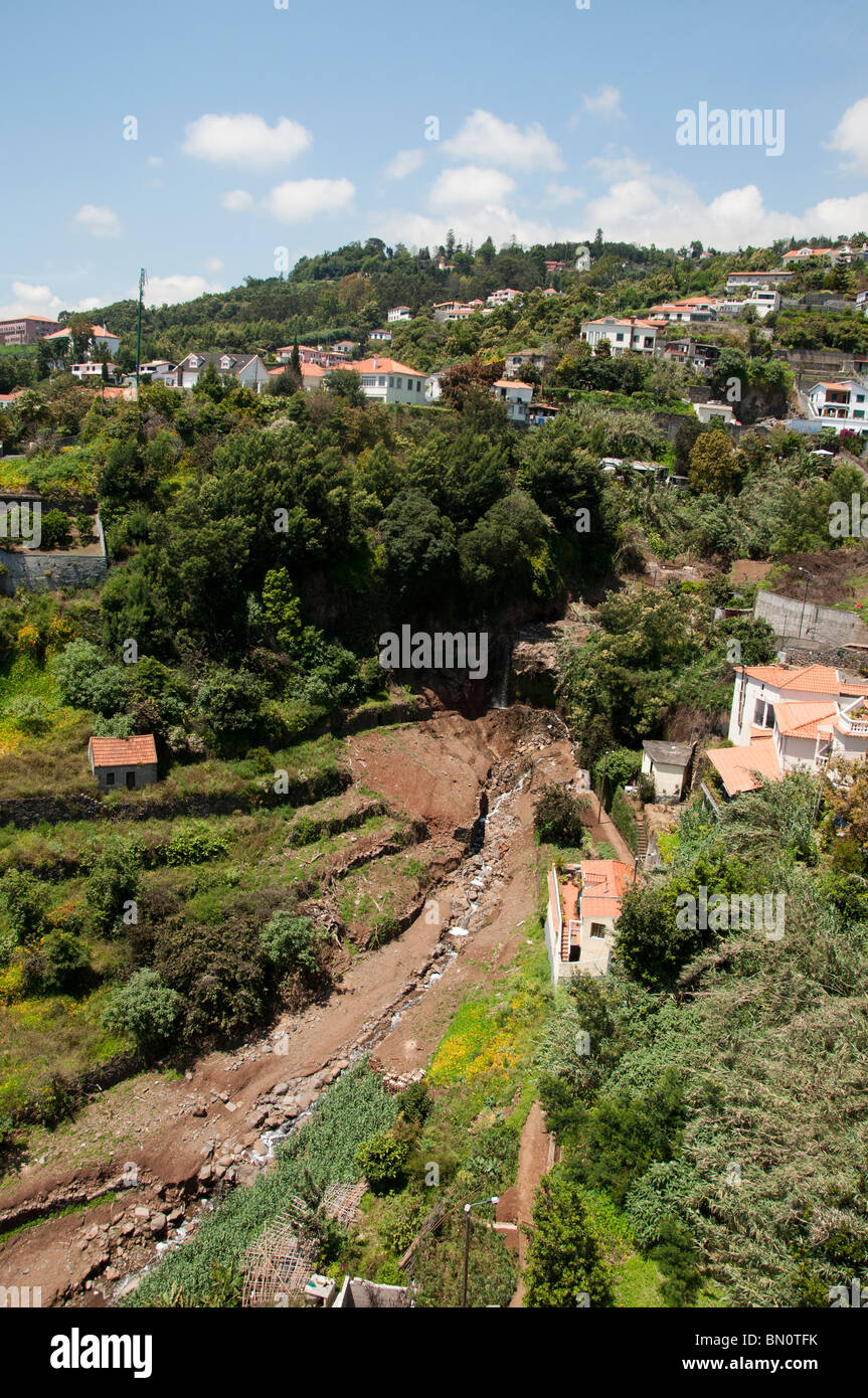 An aerial view of the damage caused by the floods in February 2010 in ...