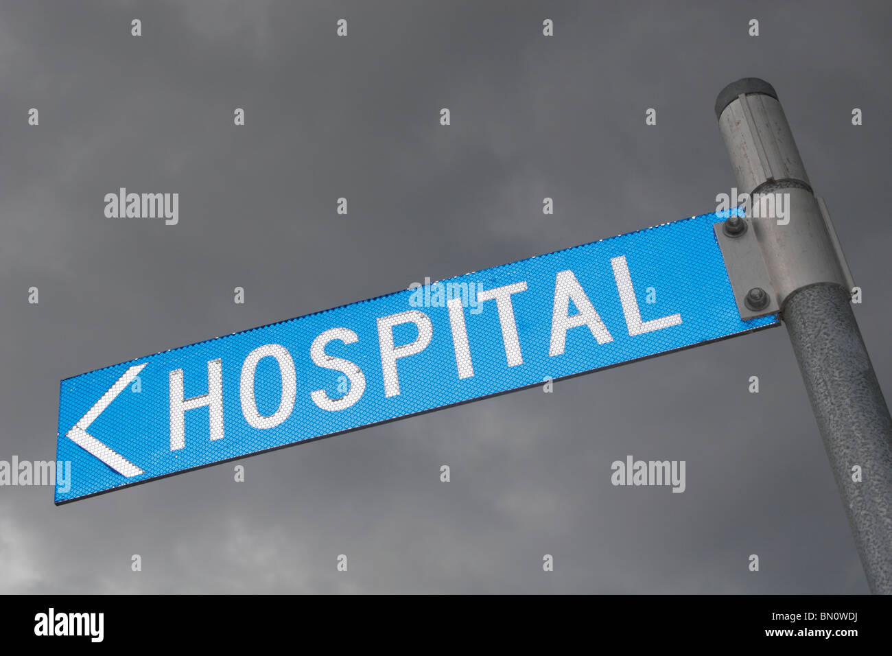 Surgery sign hospital hi-res stock photography and images - Alamy